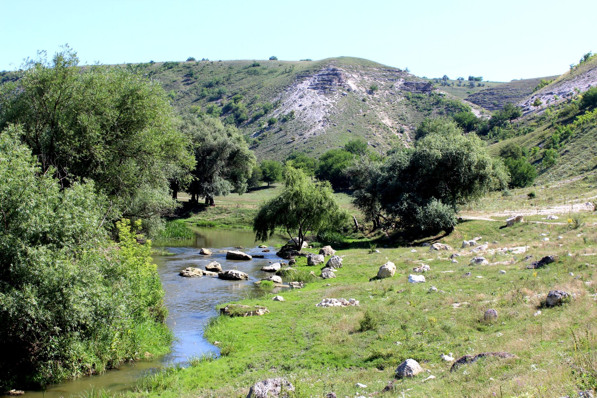 Traseul Trebujeni - Furceni - Moldova Travel